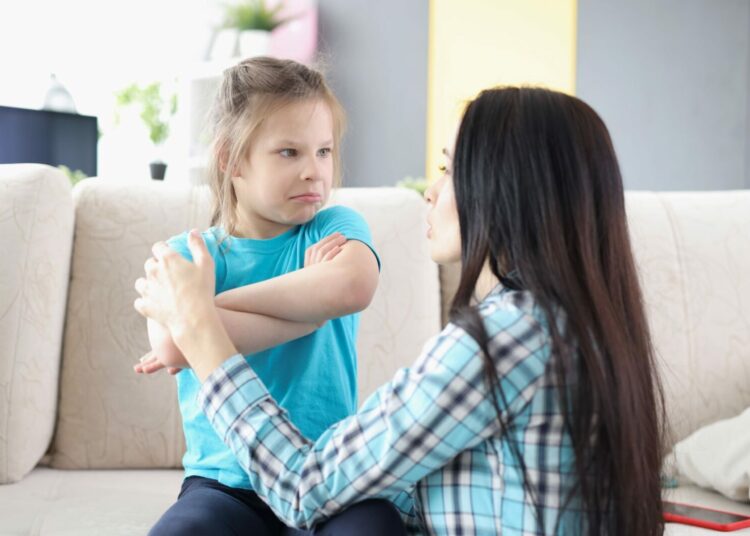 Ketahui Penyebab Anak Tantrum dan Cara Mengatasinya - mamikita.com